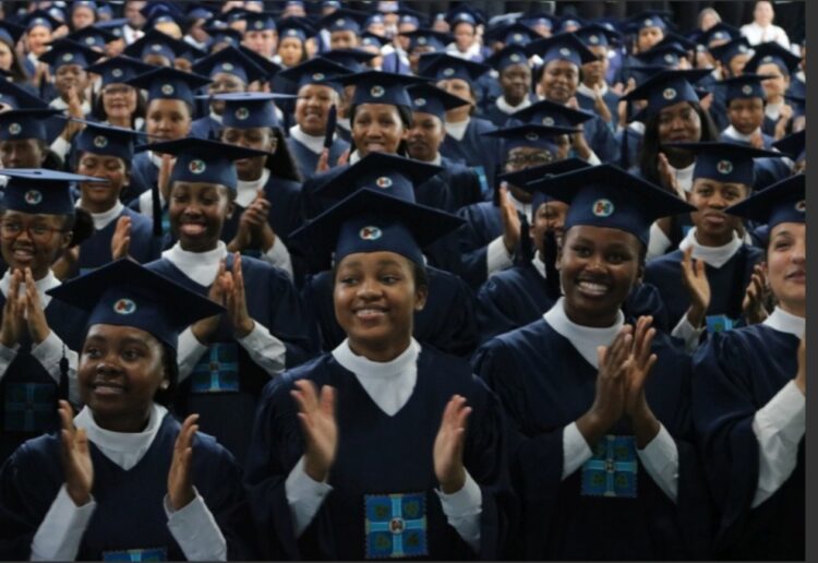 New Heaven and New Earth Church 3rd 100, 000 graduation photo ...
